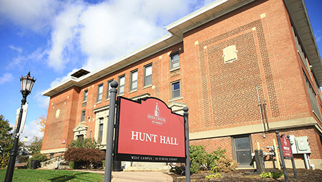 Hunt Hall | Bridgewater State University